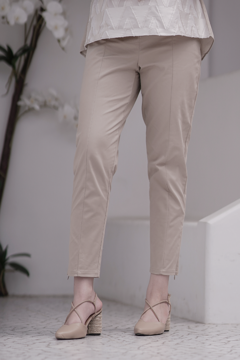 Khaki Preferee Ankle Pants – Benang Jarum